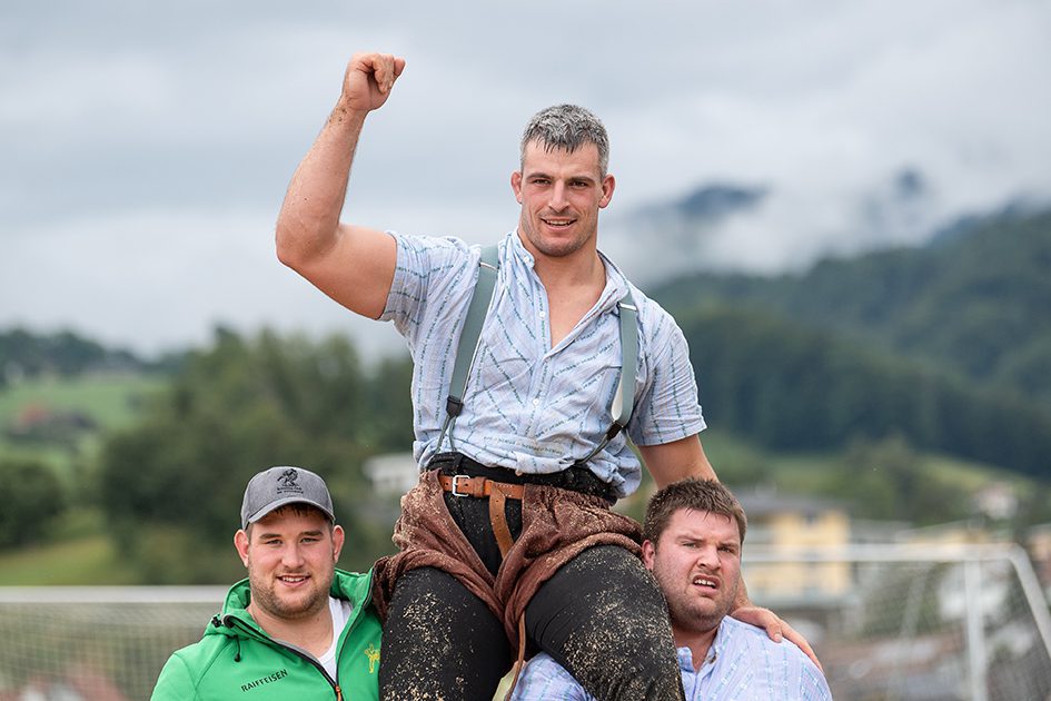 St. Galler: Wieder Samuel Giger an Spitze | Schlussgang